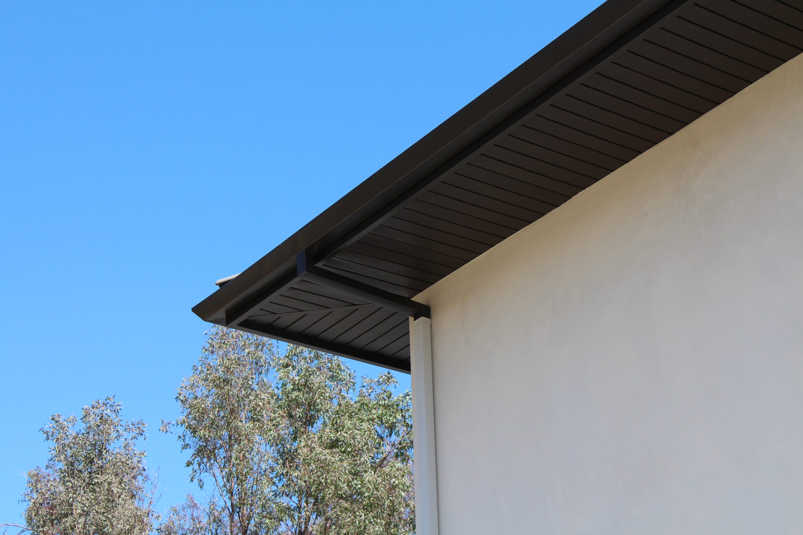 Aluminum Soffit & Fascia Repair in Lynwood, IL - Llc Gutters Service